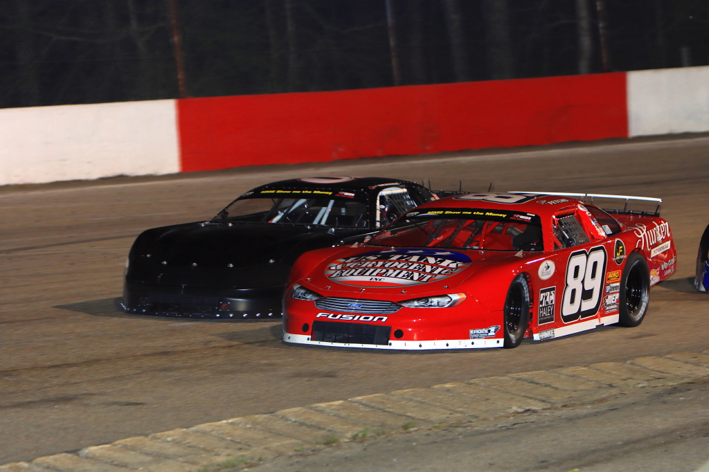 A Night to Remember: The Hunt for the BEAR! – Montgomery Motor Speedway